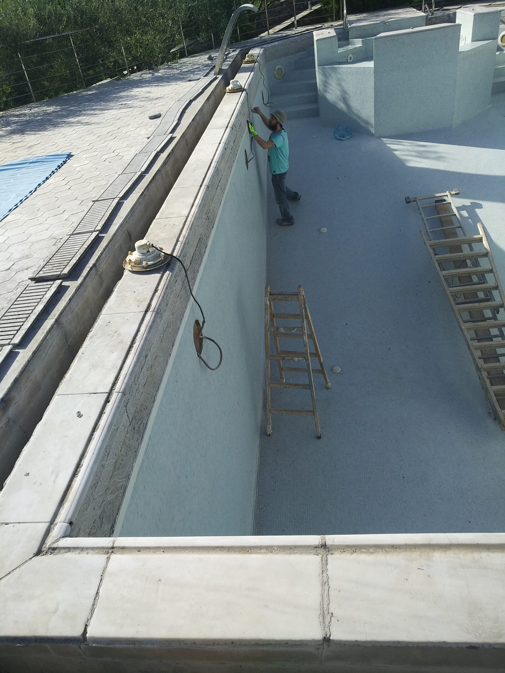 ΕΠΙΣΚΕΥΗ ΠΙΣΙΝΑΣ - πισινες ποσειδων